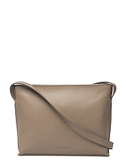 Tasker | Stort udvalg af de nyeste styles | Boozt.com